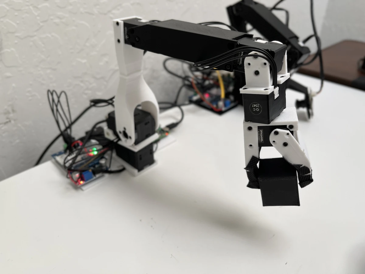 BCN3D Moveo | Open Source Robotics